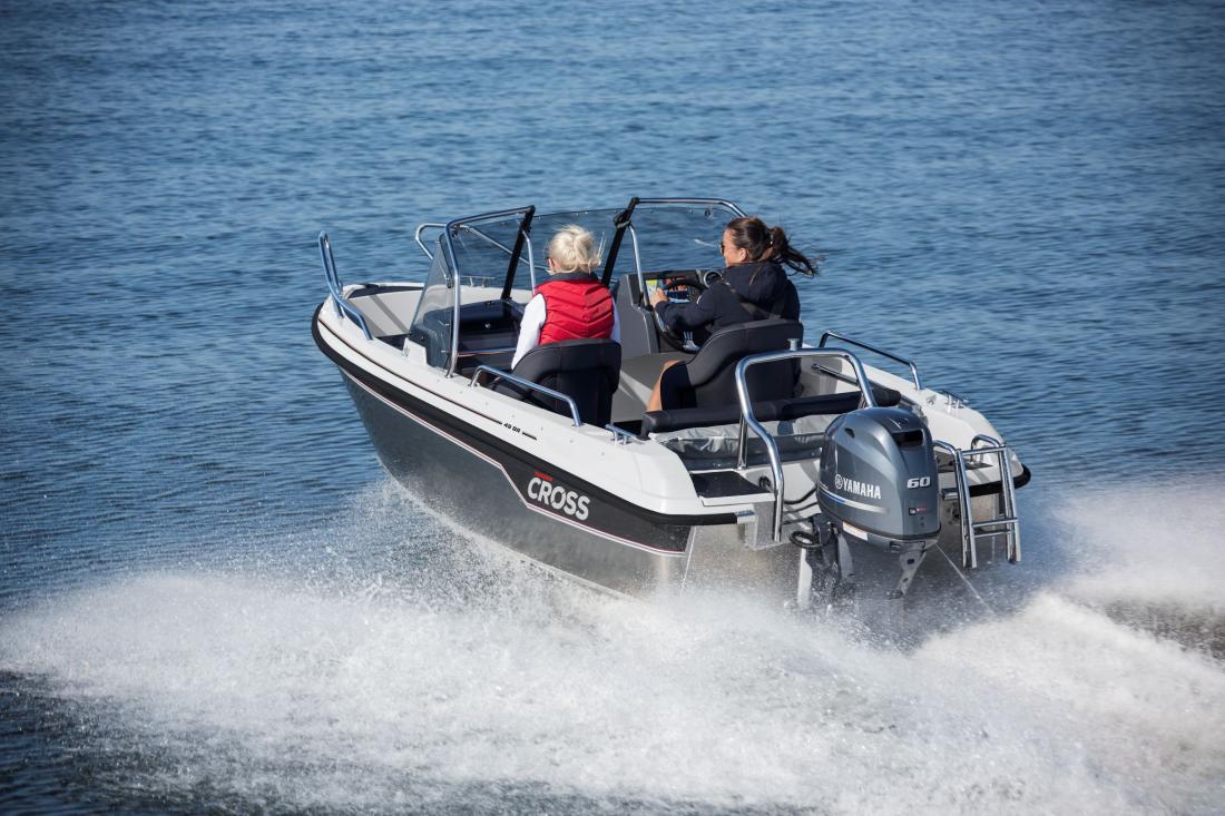 Cross 49 Bow Rider | Cross Aluminium Boats